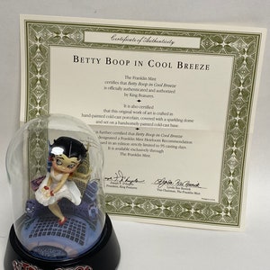 Betty Boop Cool Breeze Figurine - Etsy