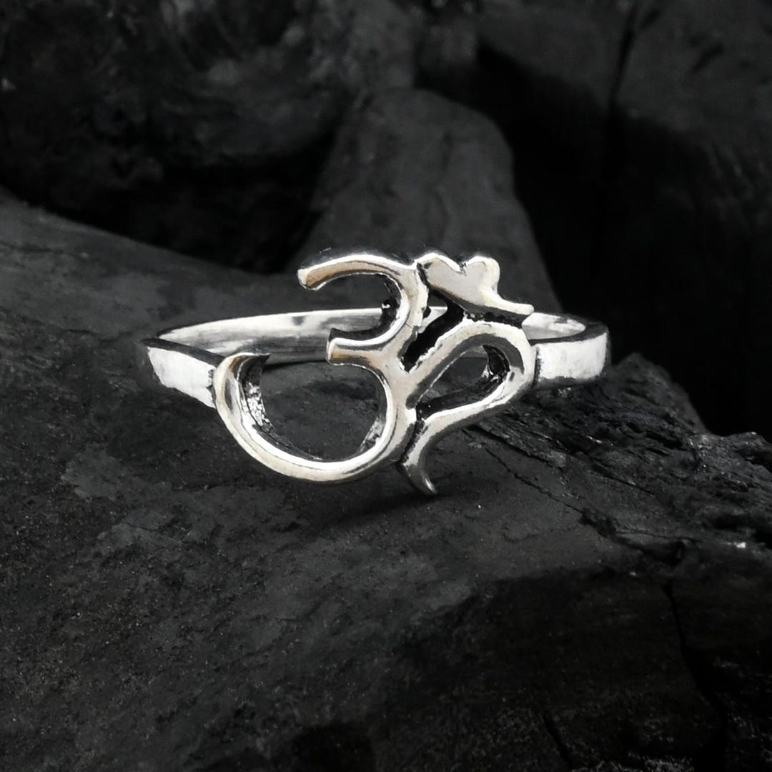 Vintage Om Ring, Chunky Om Ring, Silver Ohm Ring, Chunky Silver Ring ...