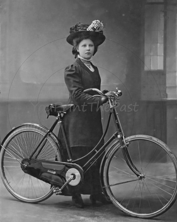 Printable Photo: Vintage Bicycle Lady Ephemera. 8x10 to - Etsy