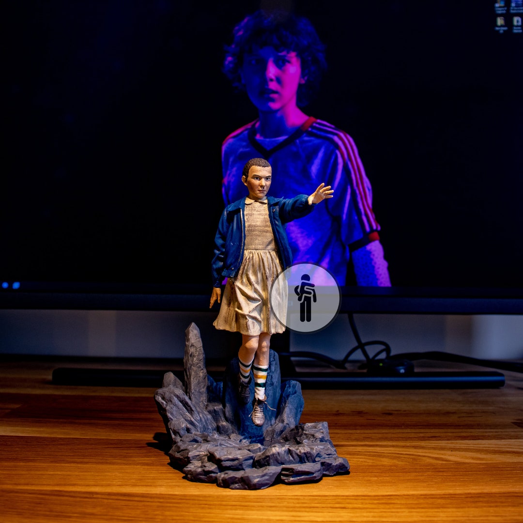 Stranger Things Eleven, Handmade Painting, Gift for Him, Collectible ...