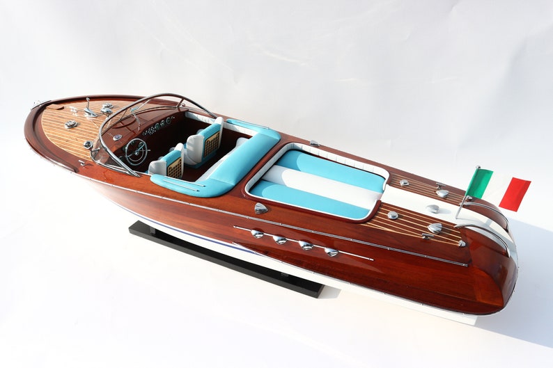 Blue Riva Aquarama Classic Speed Boat Model Riva Model Boats Italian ...