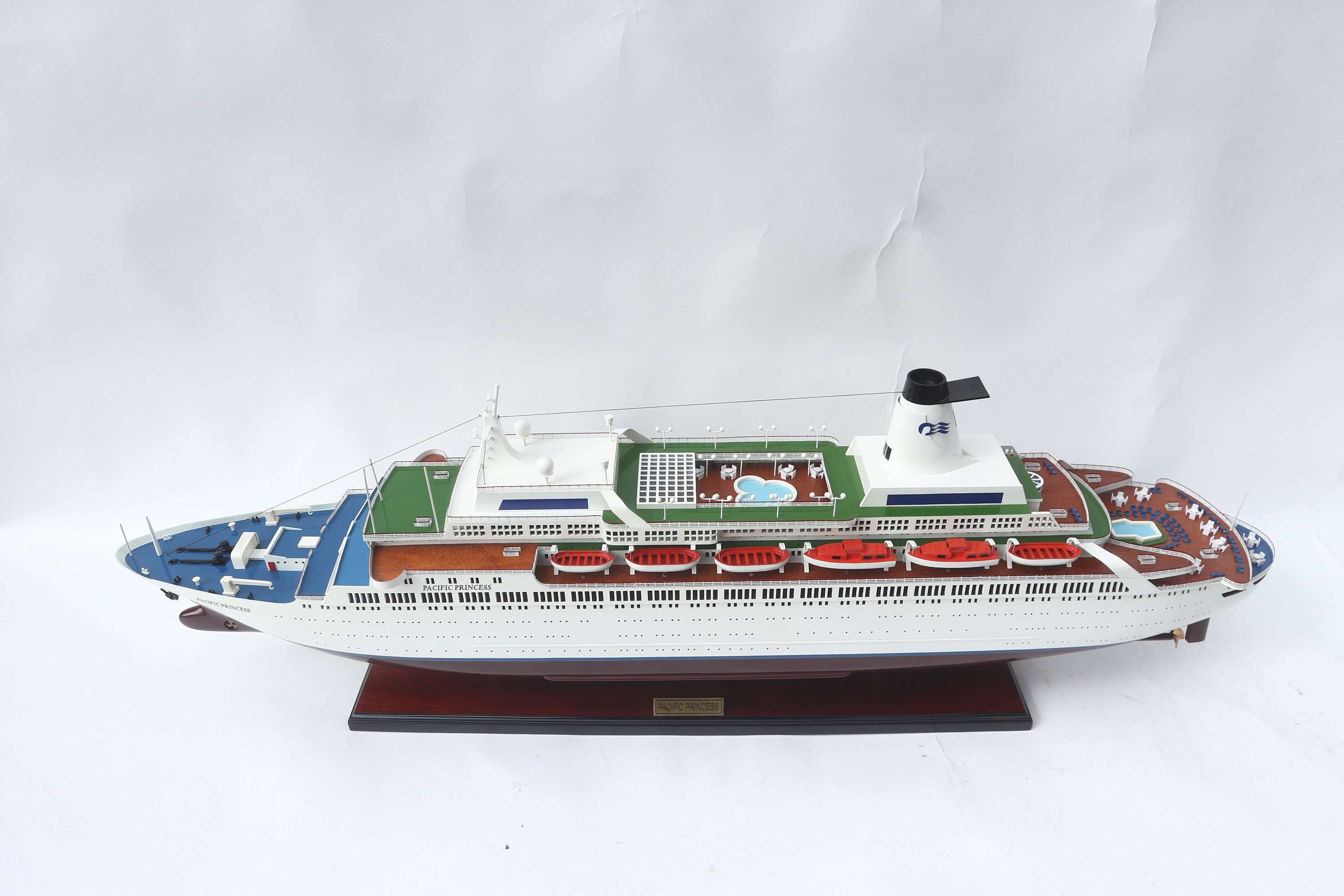 Ms Pacific Princess Ocean Liner Model 39.3″ | Handicraft - Boat Model ...