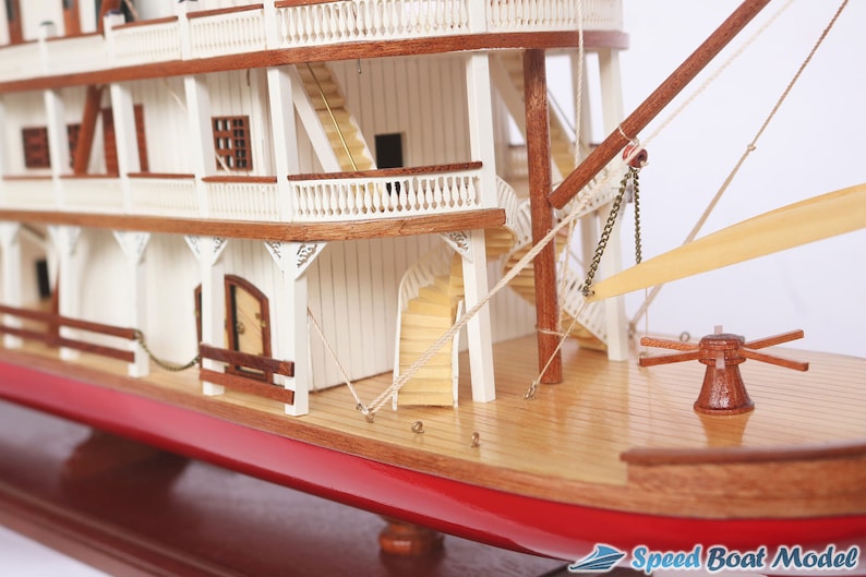King of the Mississippi River Boat Model 31.4