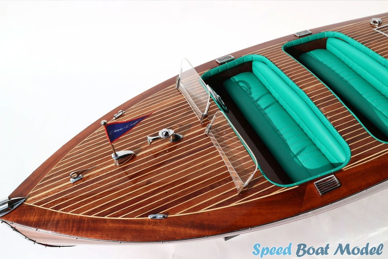 Chris Craft Barrel Back Speed Boat Model 32.6 Chris Craft Barrel Back ...