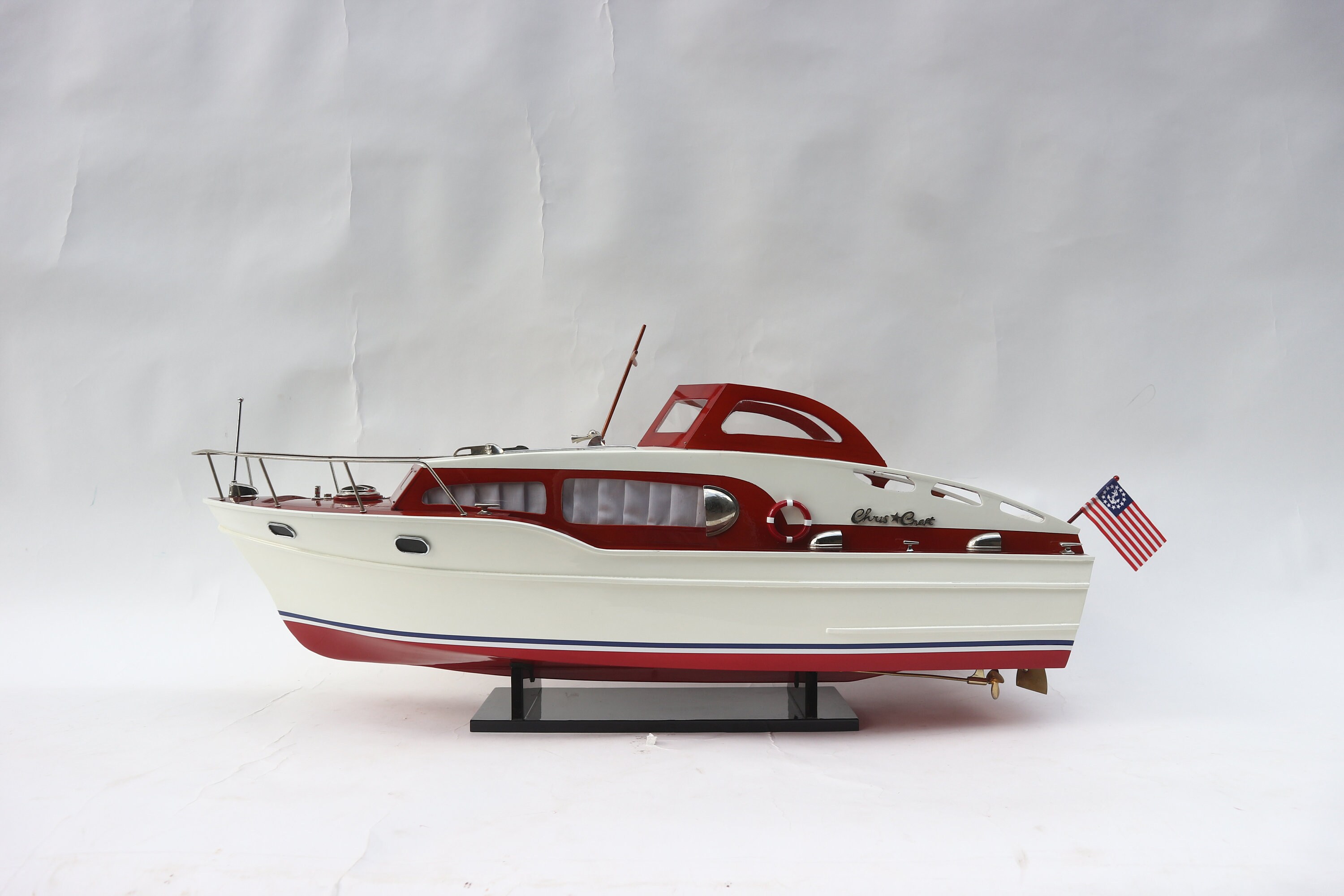 1957 Chris Craft Cabin Cruiser