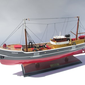 Sirius Traditional Boat Model - Holiday Decoration & Gift - Etsy