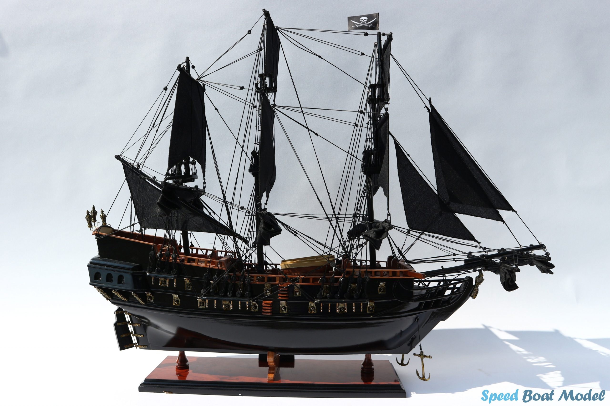 Black Pearl Tall Ship Model 26.4 Black Pearl Pirates of the Caribbean ...
