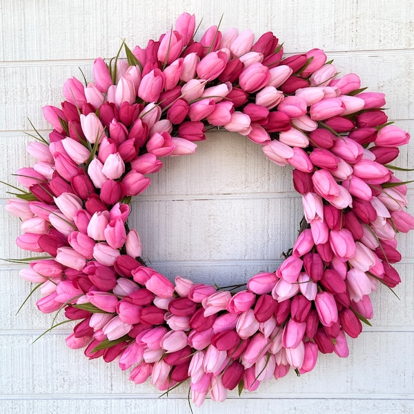 Tulip Wreath - Etsy