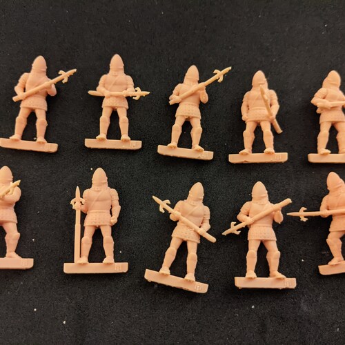 Retro Spacemen 28mm Scale 3D Printed Resin Miniatures X10 - Etsy