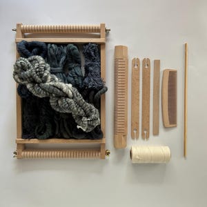 Table Top Weaving Loom Made in Japan & Small Fiber Pack, Weaving Loom ...