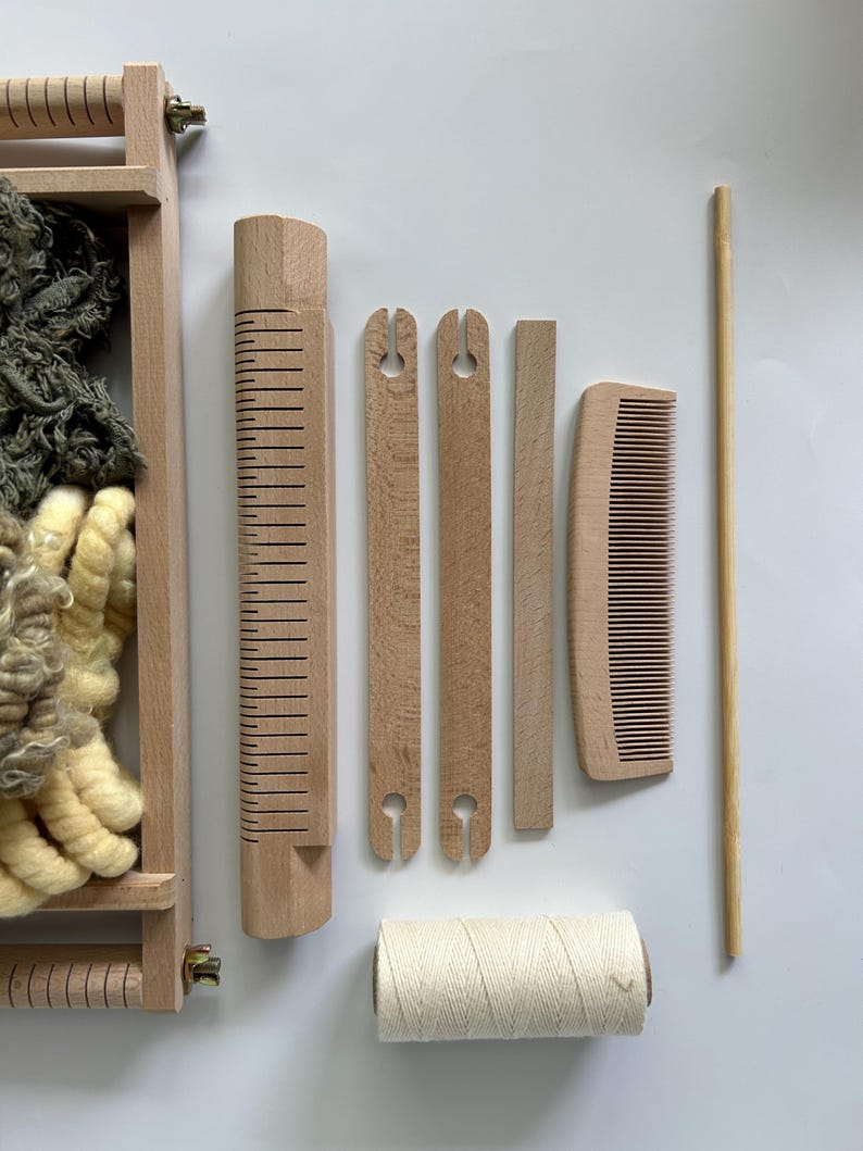 Table Top Weaving Loom Made in Japan & Small Fiber Pack, Weaving Loom ...