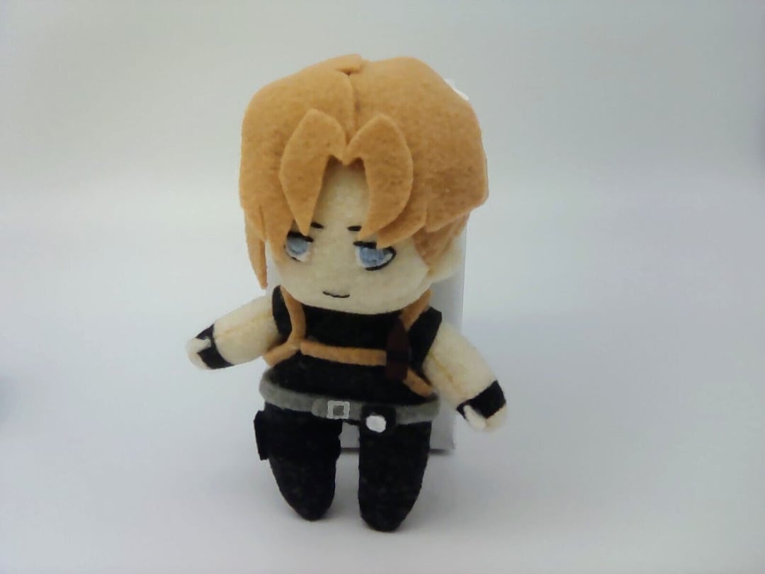 Resident Evil 4 Mini Leon Plush MADE TO ORDER Handmade Felt Plush - Etsy