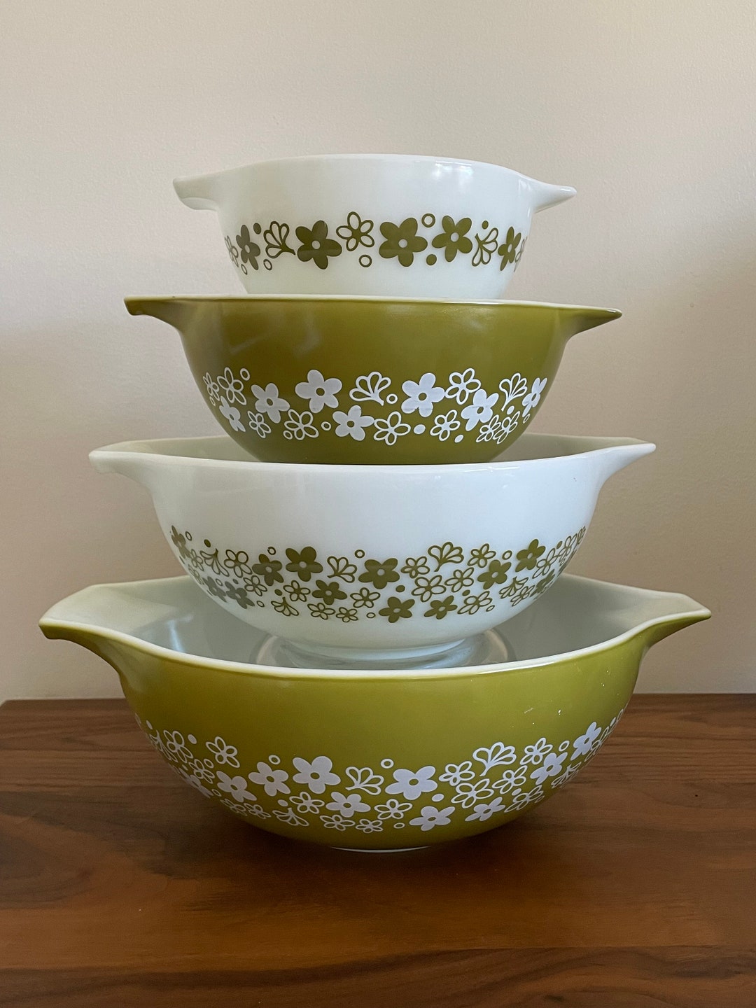 Vintage Pyrex Spring Blossom Pyrex Mixing Bowl Set Crazy Daisy ...