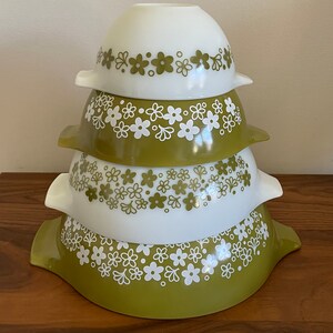 Vintage Pyrex Mixing Bowl Set: Spring Blossom Crazy Daisy Cinderella ...