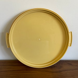 Vintage Tupperware Cake Carrier/keeper #1256 | Holds 12” Cake - Etsy