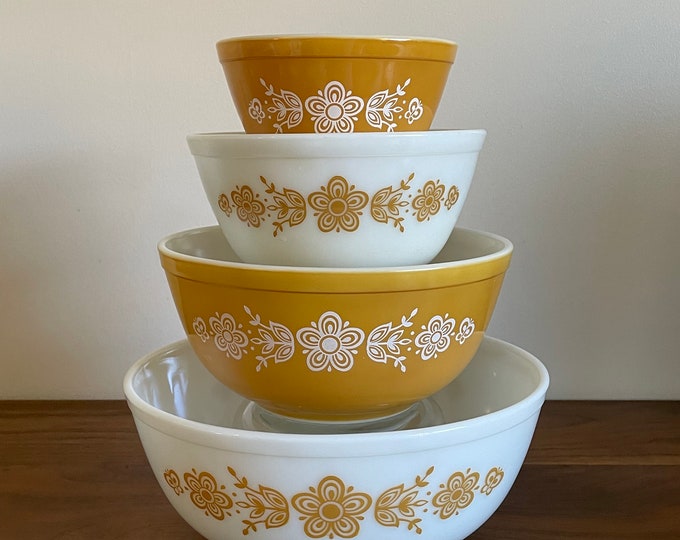 Vintage Pyrex Butterfly Gold Bouquet Cinderella Bowls Set of 4 Mixing ...