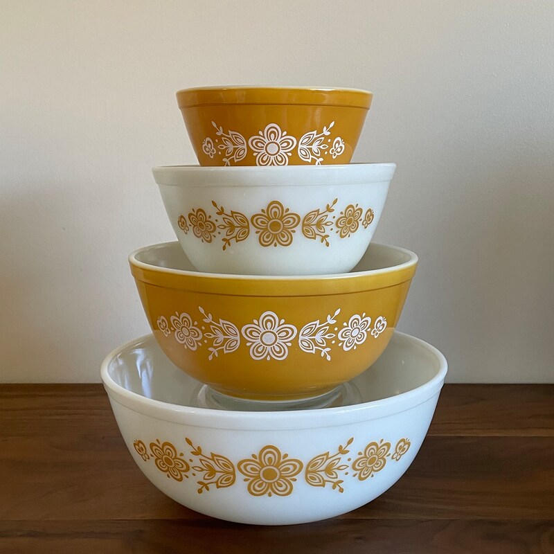 Gold Mixing Bowls - Etsy