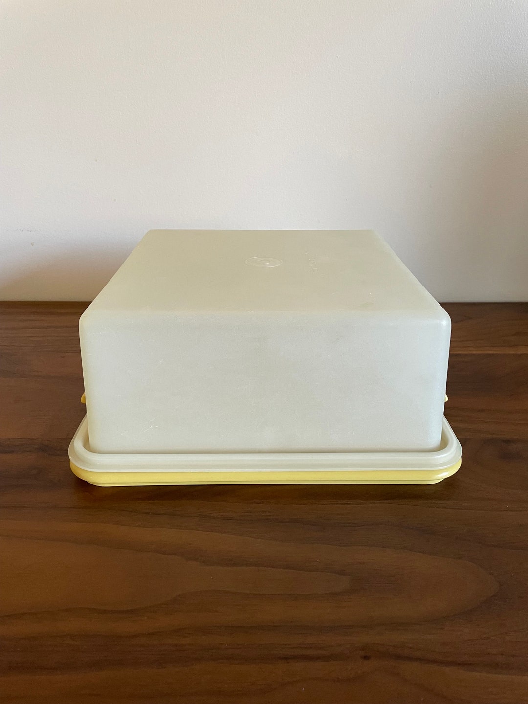 Vintage Tupperware Square Cake Saver Taker 1241-1 and 1242-4 - Etsy
