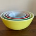 Vintage Pyrex Primary Colors Mixing Bowls - Etsy