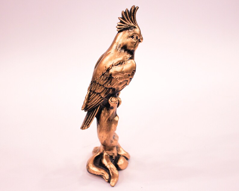 Parrot on Stump Statue Parrot Tree Hugger Garden Figurines Resin ...