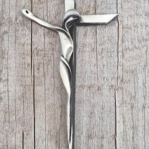 Wall Hanging Cross Crucifix With Modern Artistic Look Modern Crucifix ...
