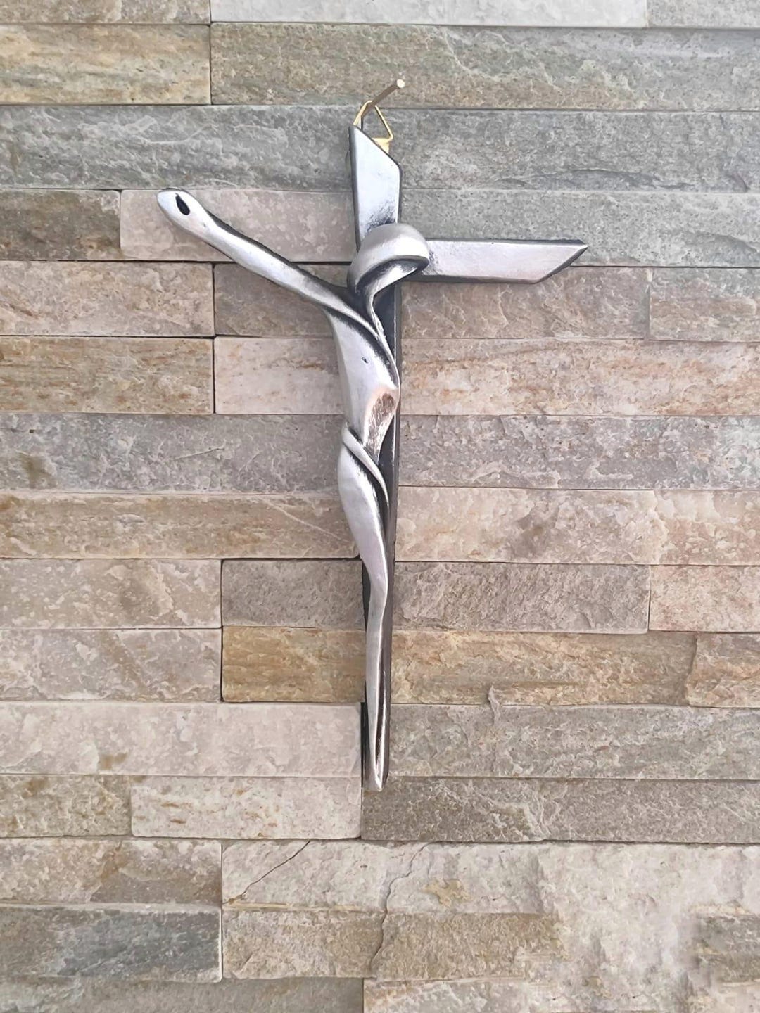 Modern Artistic Crucifix Cross Handmade Resin Stone Wall Hanging (9 ...