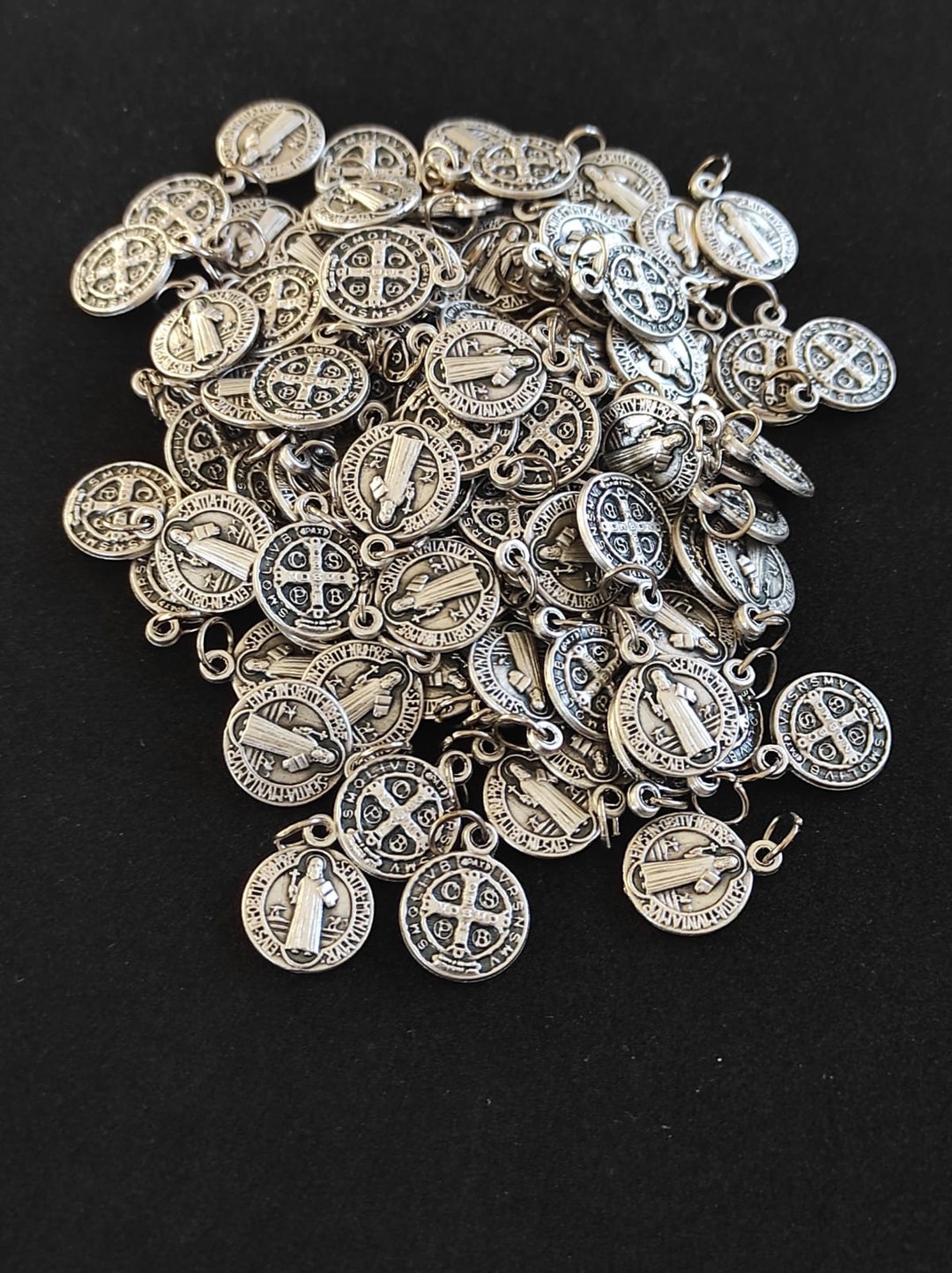 Wholesale St Benedict Medals Box 20,50,100-200 Pcs Holy Medals ...