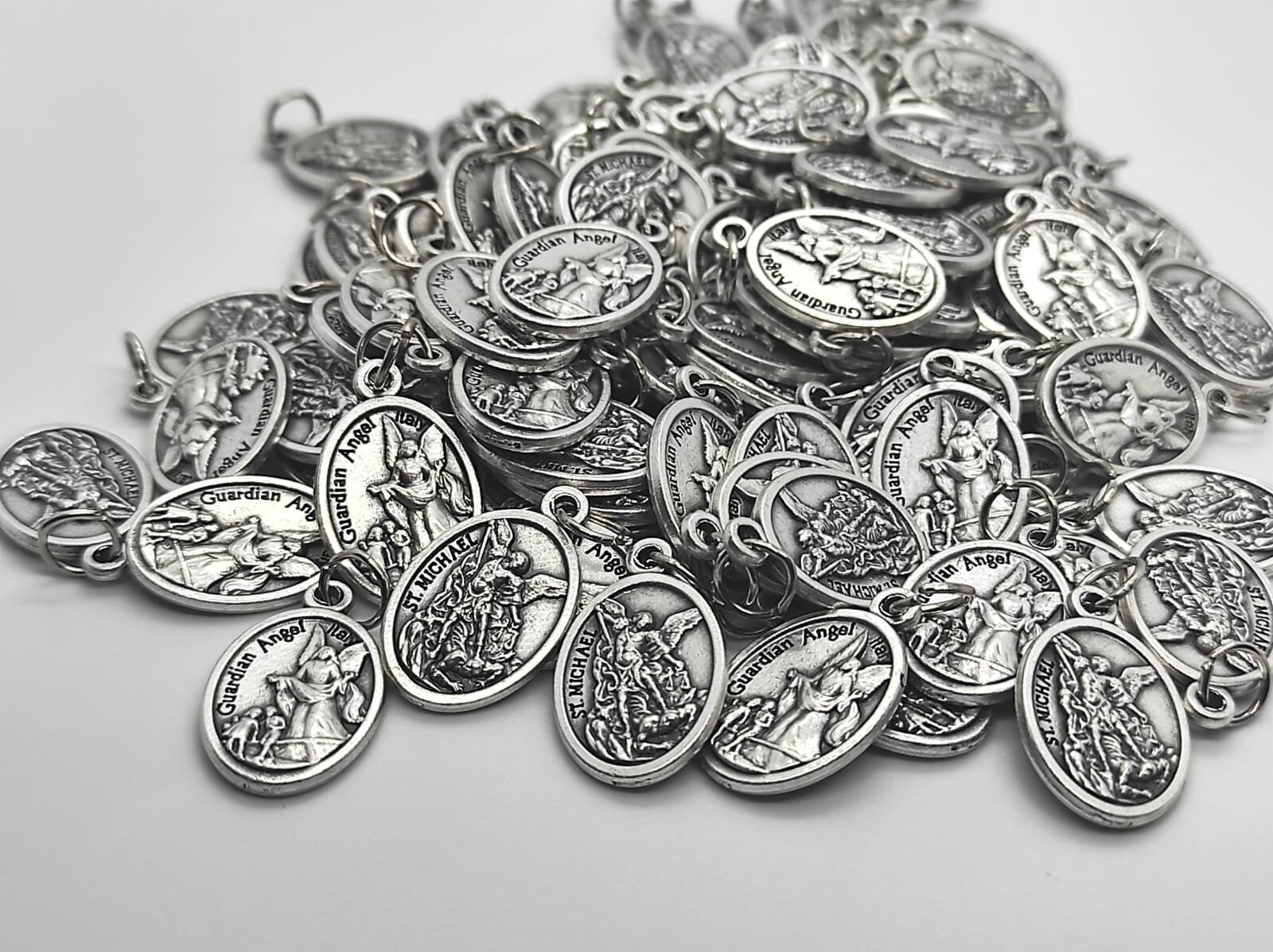 St Michael / Angel Guardian Medals, Lot Bulk Medals 10, 20, 30, 50 Pcs ...