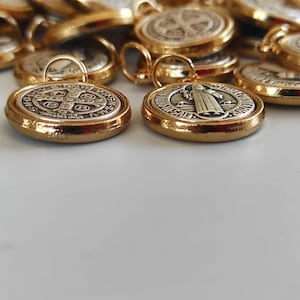 St Benedict Medals Box 5-10-20-30 Pcs Holy Medal, Catholic Medals - Etsy
