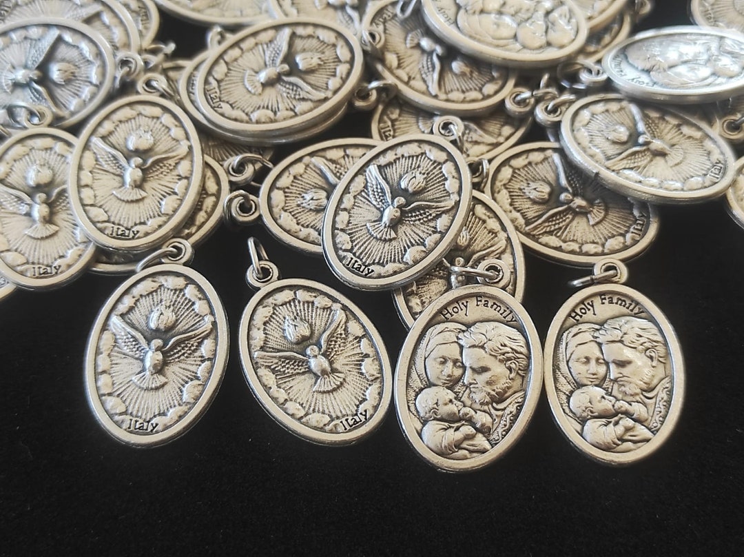 Wholesale Holy Spirit Medals Box 10, 20, 50, 100 Pcs, Holy Medals - Etsy