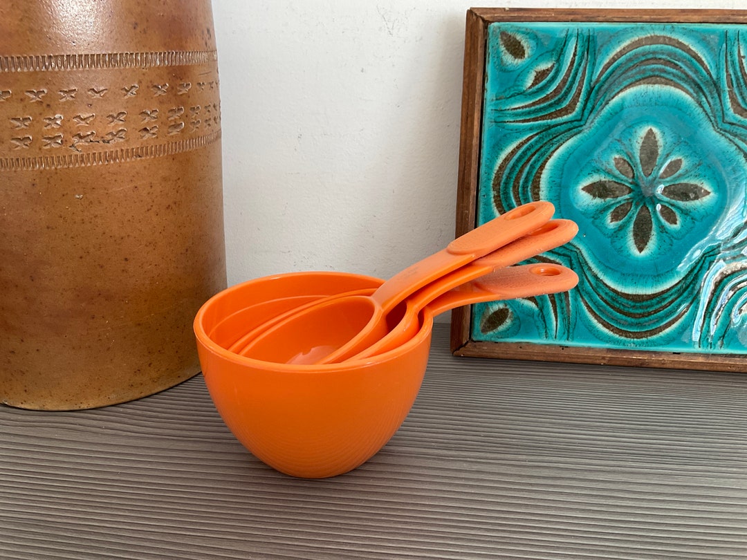 Vintage Kitchenaid Orange Melamine Measuring Cups: Retro Kitchen Set - Etsy