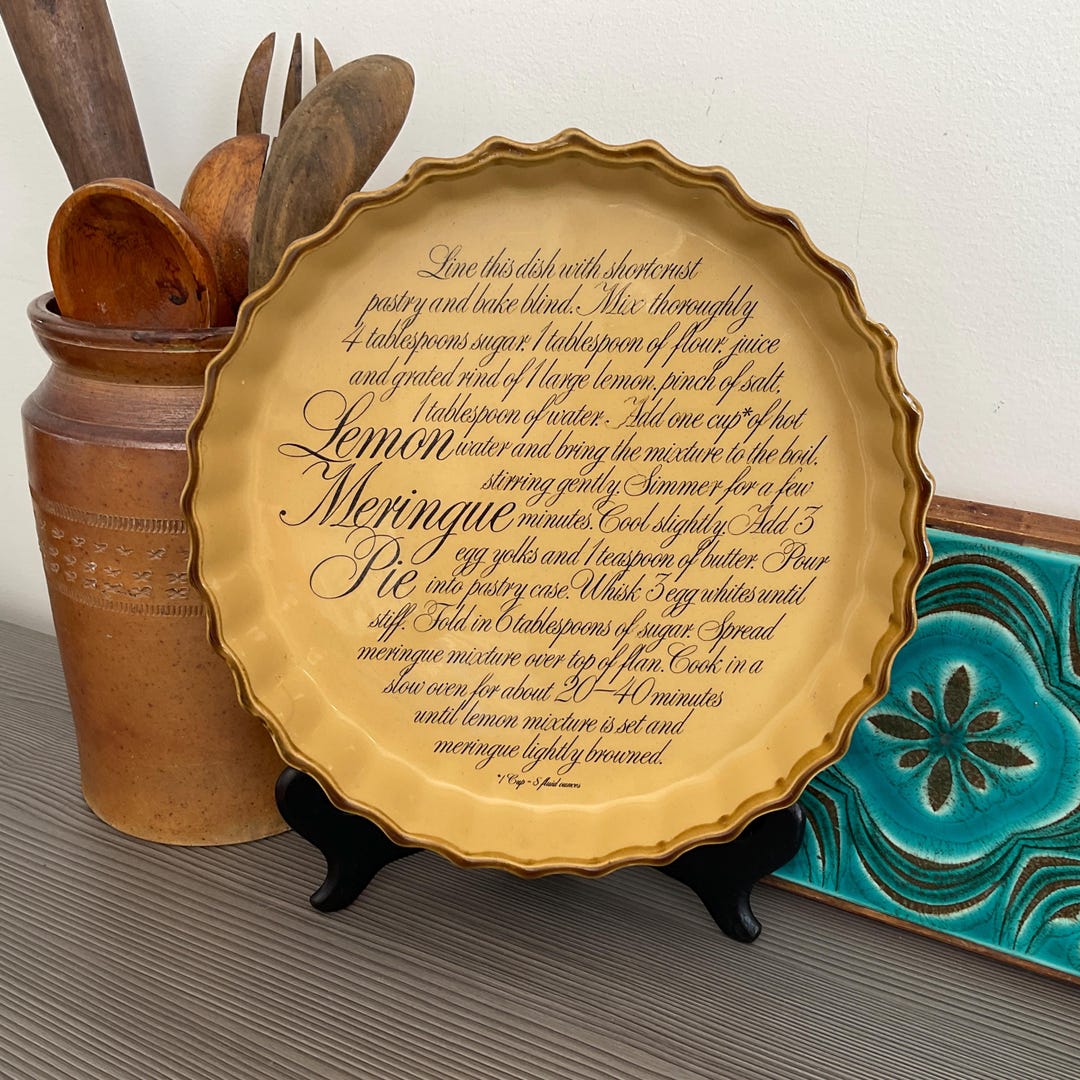 Old TG Green Caramel Glazed Fluted Flan Dish, Lemon Meringue Tart Dish ...