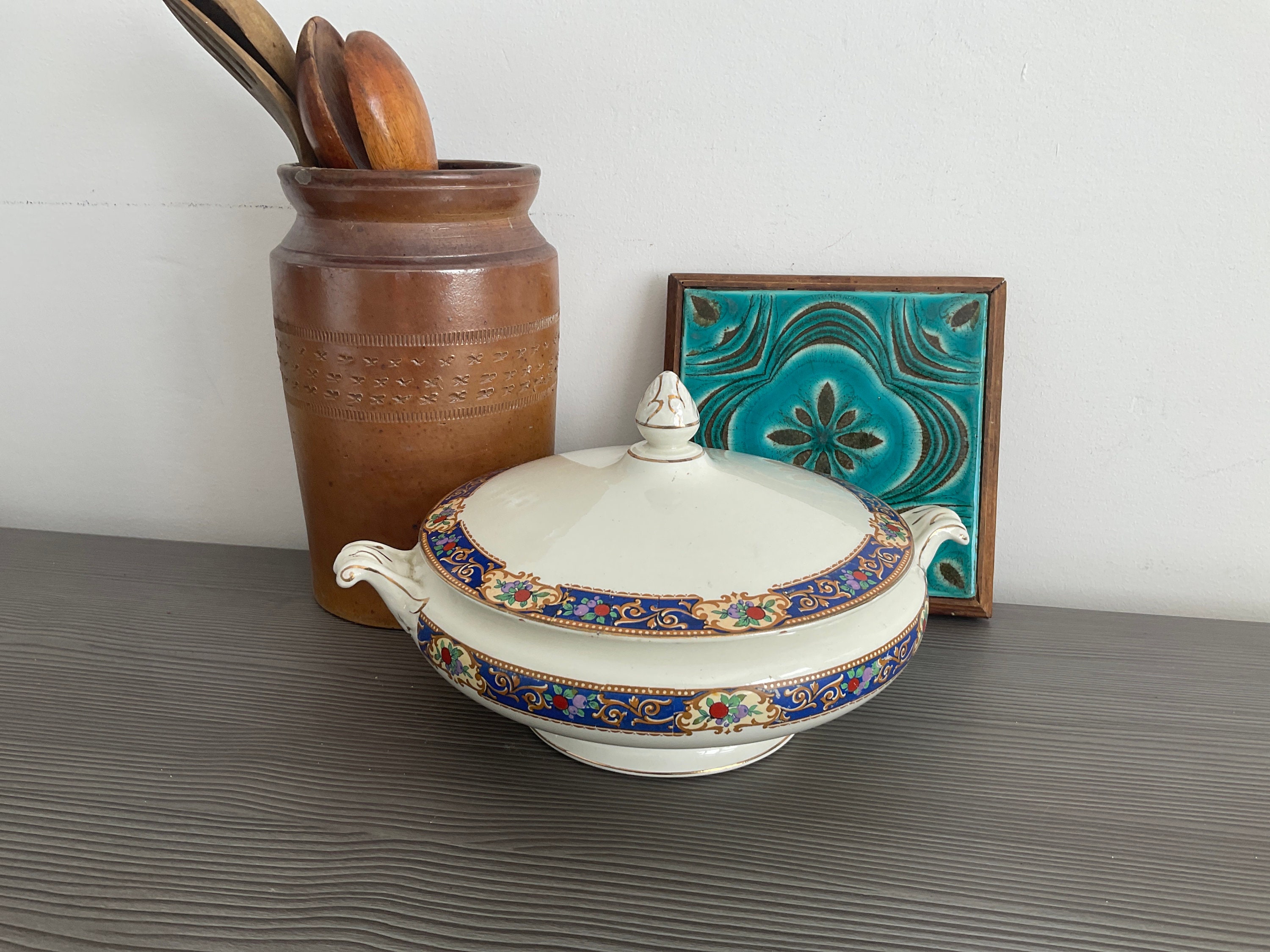 Vintage Palissy England Pottery Tureen/serving Dish, 1960s Covered ...