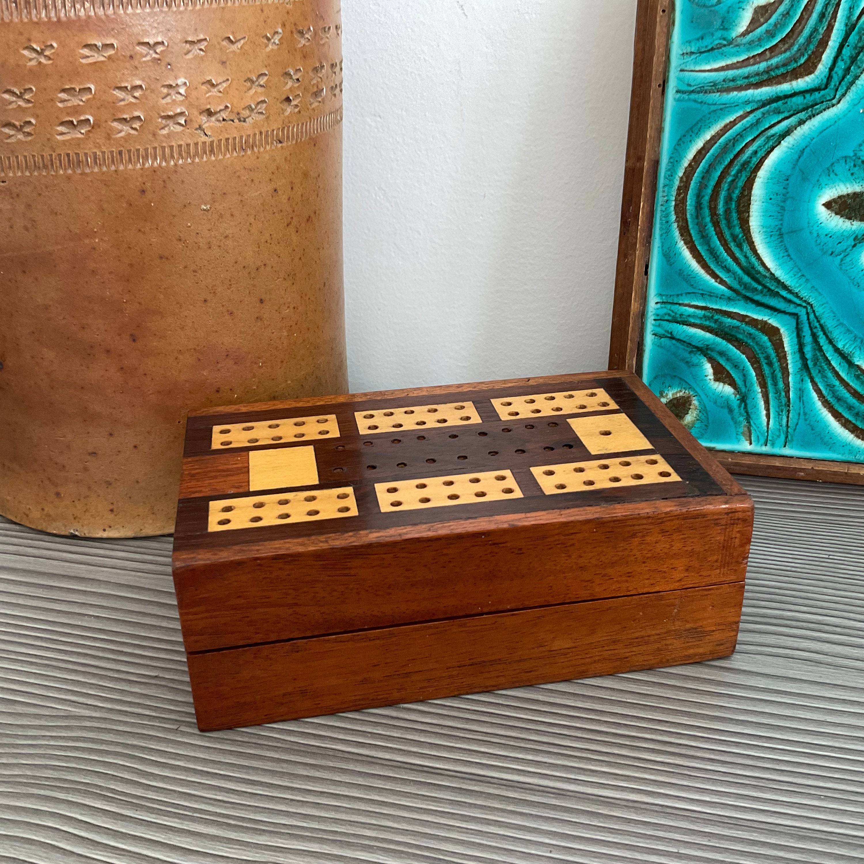 Vintage Folding Cribbage Box, Inlay Wooden Cribbage Board, Wallpaper ...