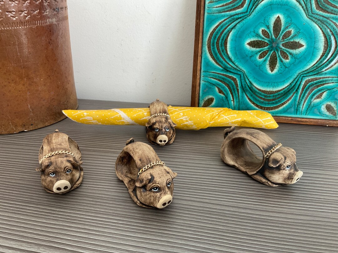 Hand Painted Ceramic Pig Napkin Rings: Charming Tableware, Set of 4 - Etsy