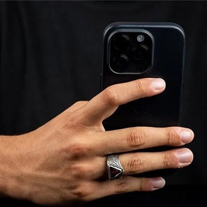 Minimalist Triangle Engraved Red Zircon Silver Rings for Men, Red Stone ...