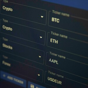 Stock Ticker Forex Crypto LIVE Price WiFi LED Display - Etsy 日本