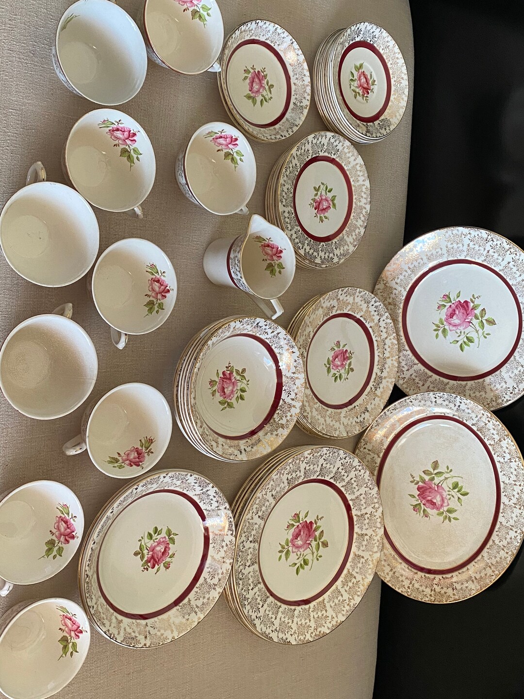 Vintage Set 50 Pc Royal Alma Warranted 22 K Gold. Dinnerware Set - Etsy