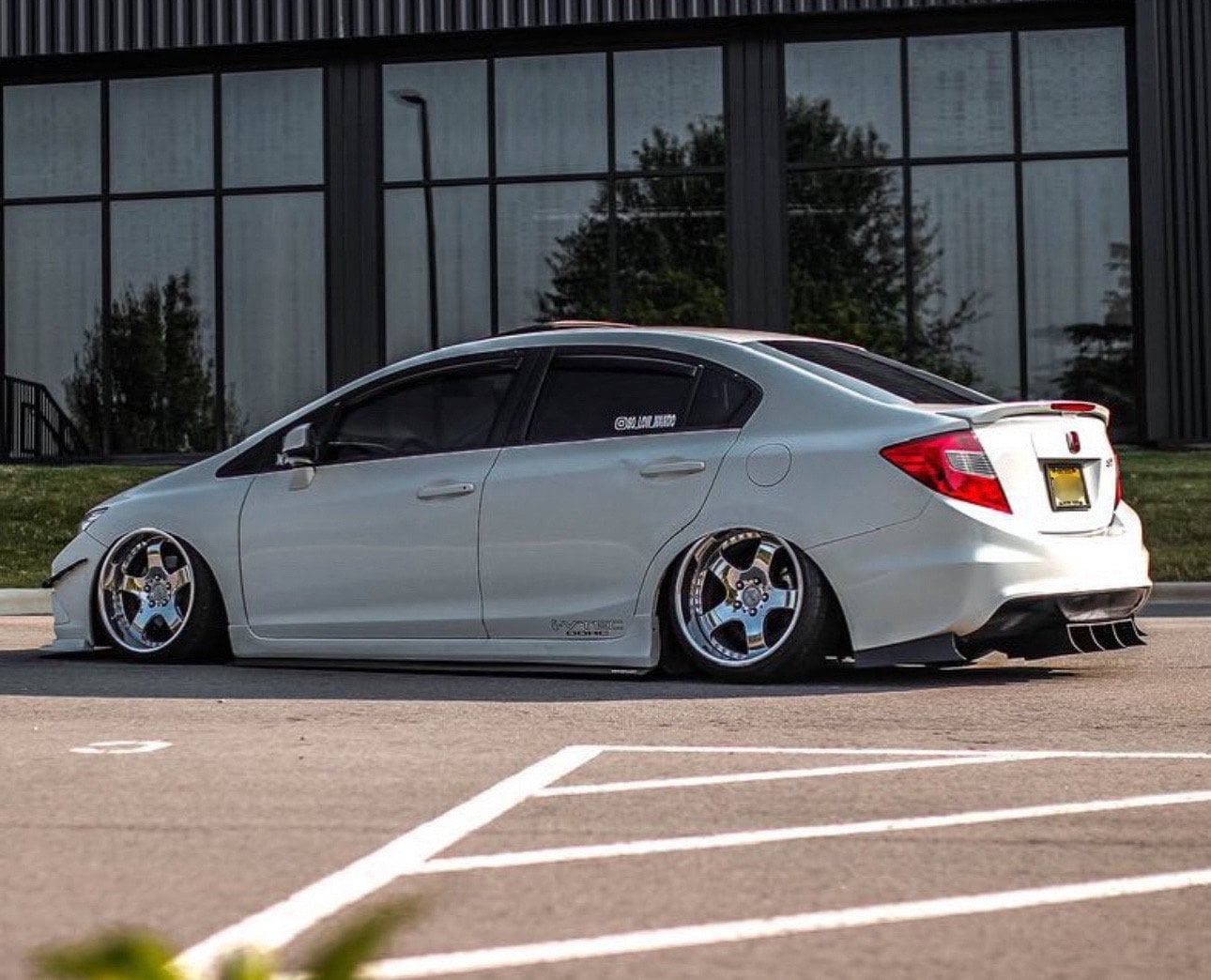 Stanced Honda Si