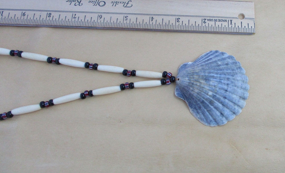 Black Scallop Shell and Hair Pipe Beaded Necklace - Etsy