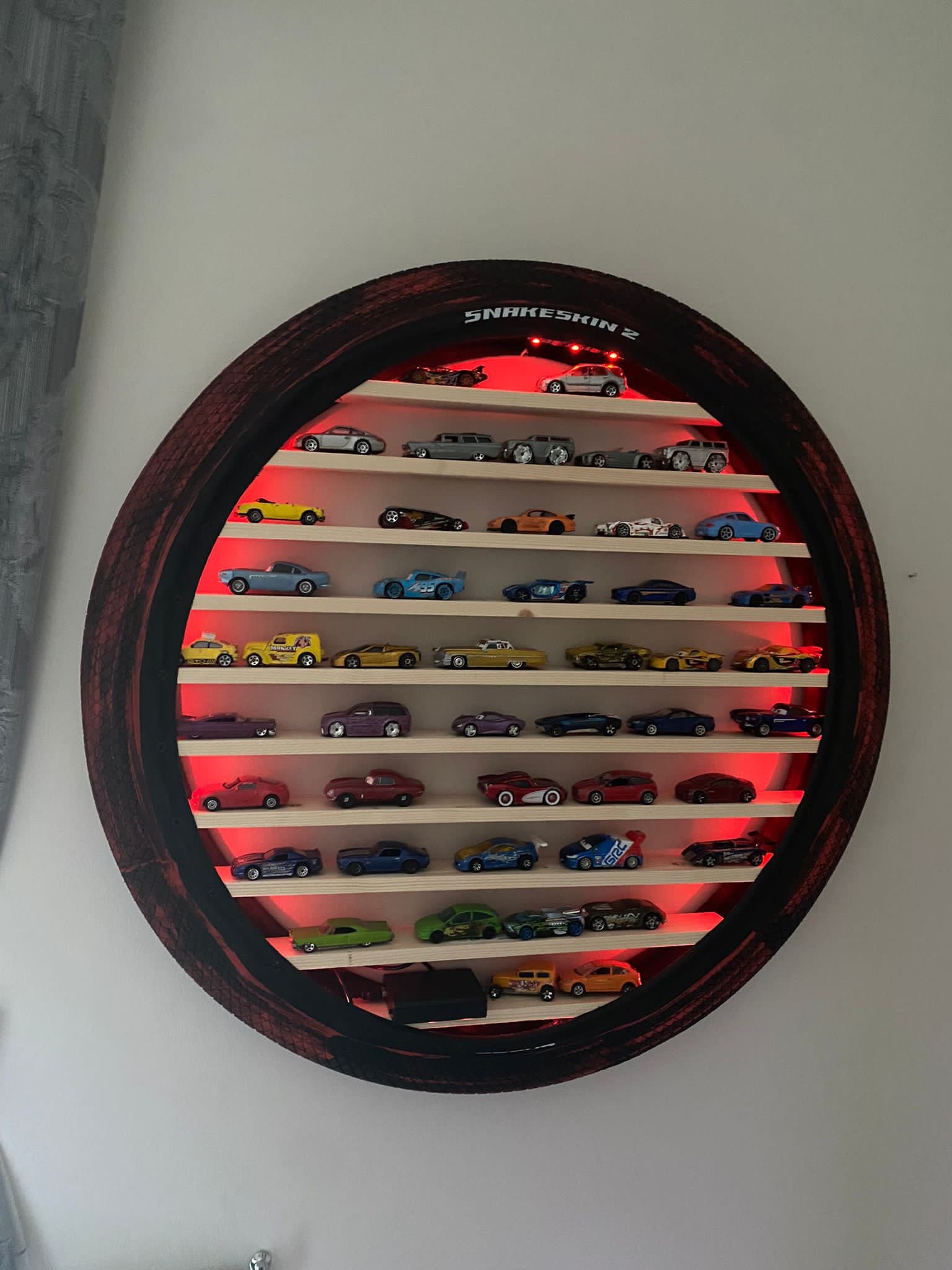 26" ORIGINAL Cool Snakeskin Wheels Car Display Wall Art, LED Lights, No ...
