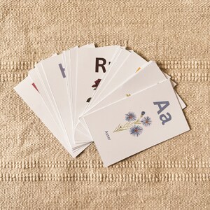 Printable Flower Alphabet Flashcards - Educational Floral Learning ...