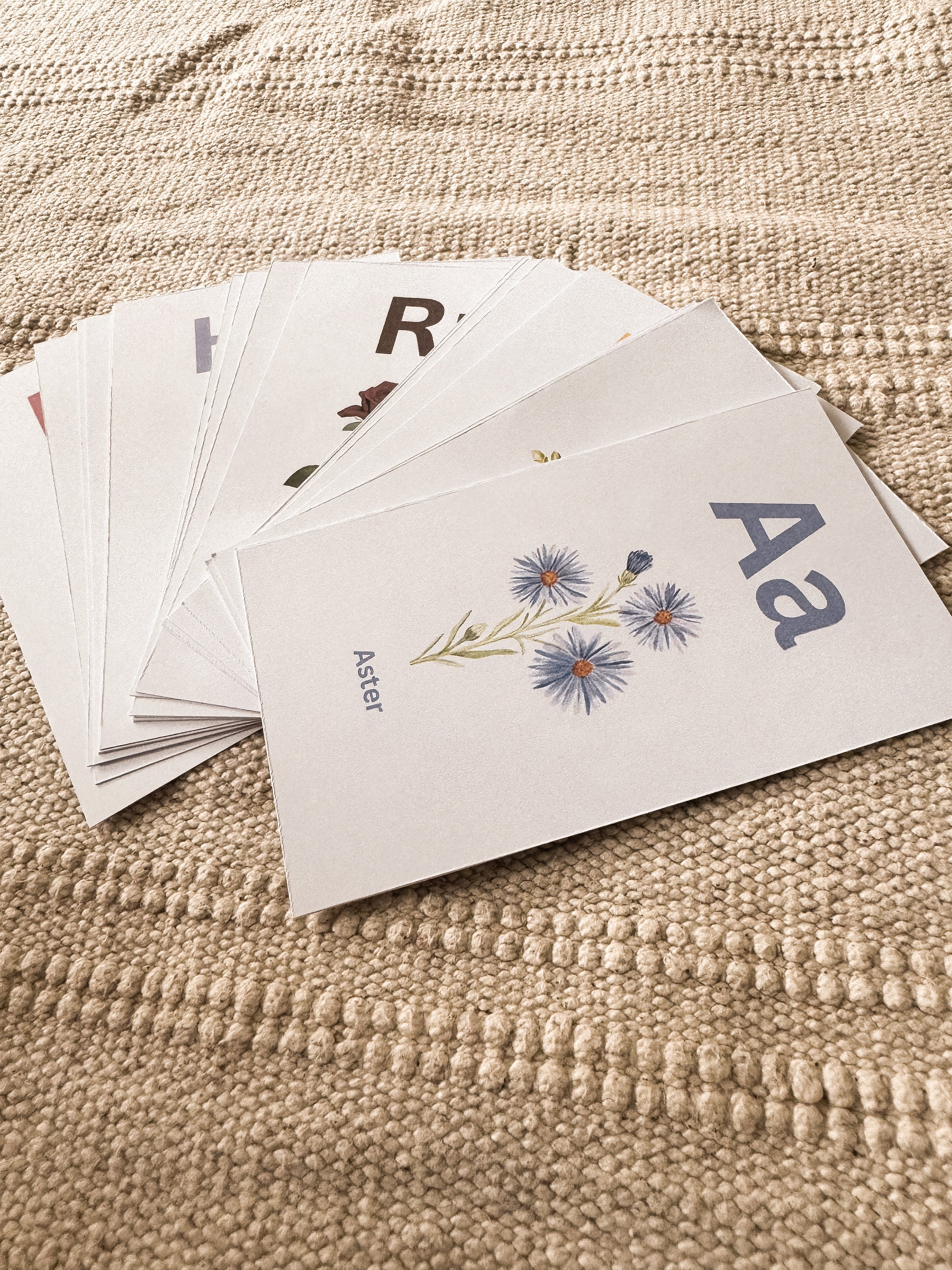 Printable Flower Alphabet Flashcards - Educational Floral Learning ...