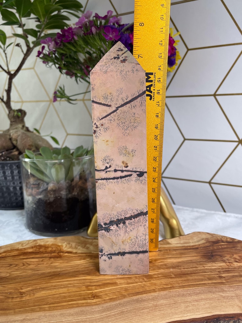 Impresionante Torre de Jaspe con Imagen – Cristal Curativo Exacto ...