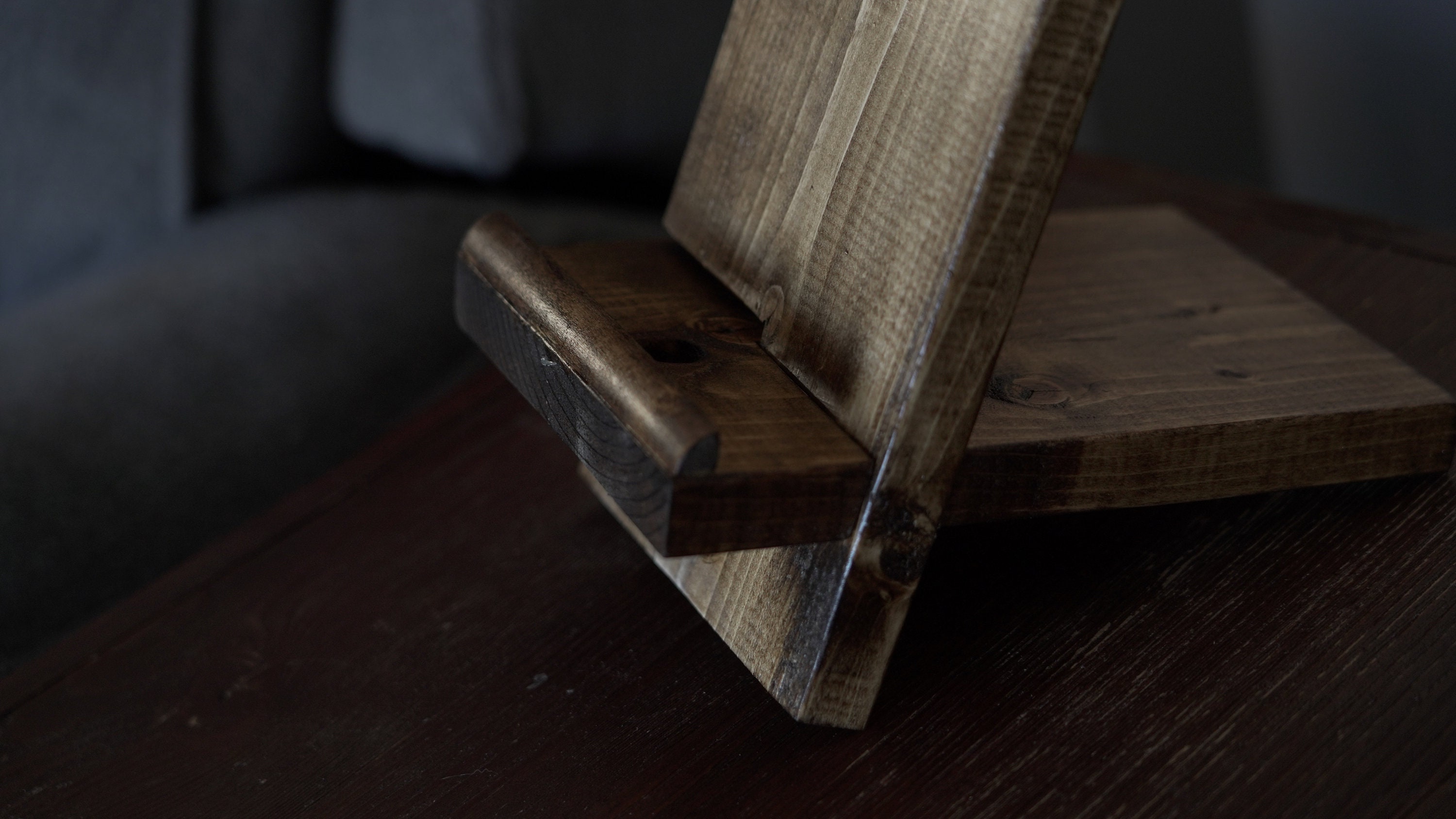 Rustic Wood Pine Tablet/ipad or Phone Stand or Display. Hand Made. - Etsy