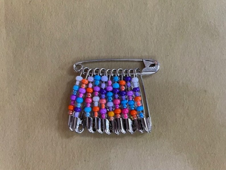 10 Friendship Pins (set 131) - Seed Beads/safety Pins - 80's, Gen X ...