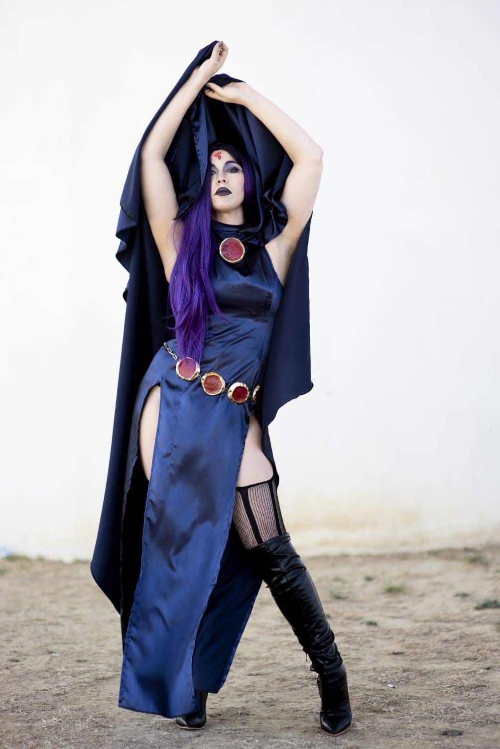 Raven Cosplay - Etsy