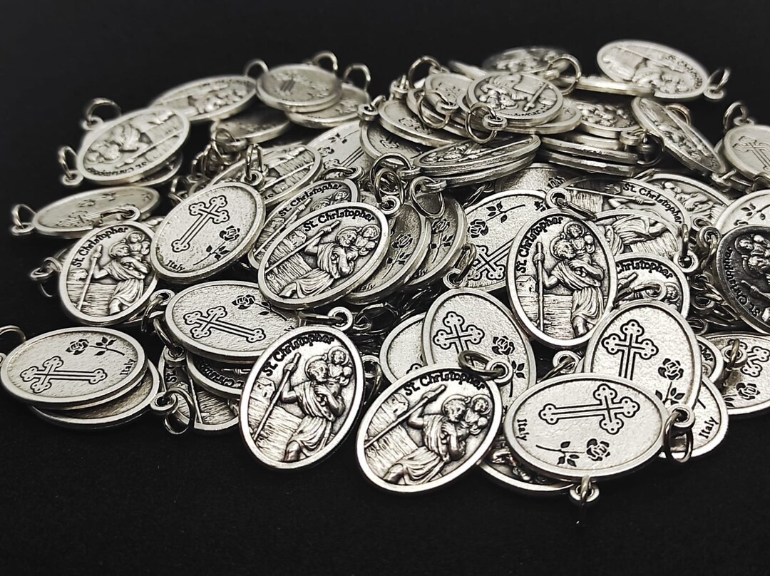 St Christopher Medals Box 15, 25, 50 , 100 Pcs Holy Medals - Etsy