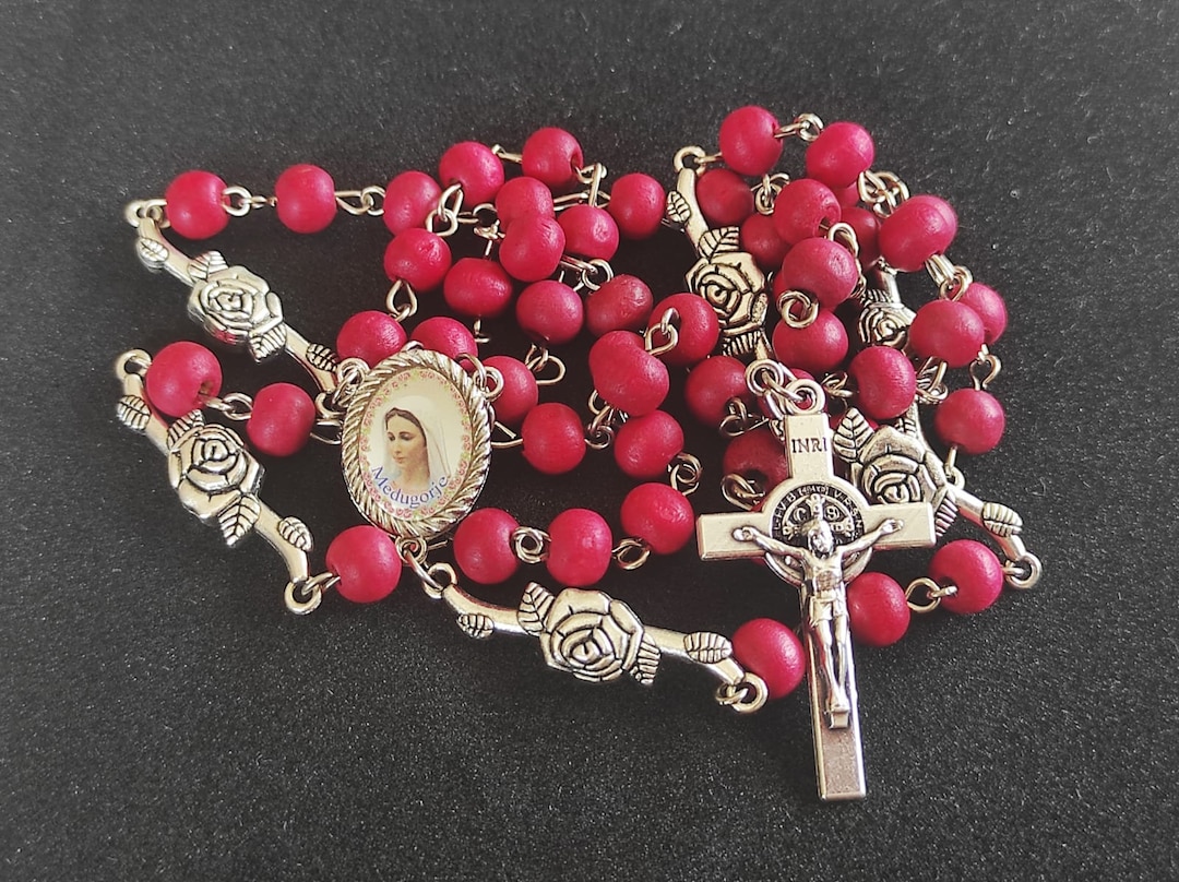 Handmade Rosewood Rosary Beads: Virgin Mary, St Benedict Medal - Etsy