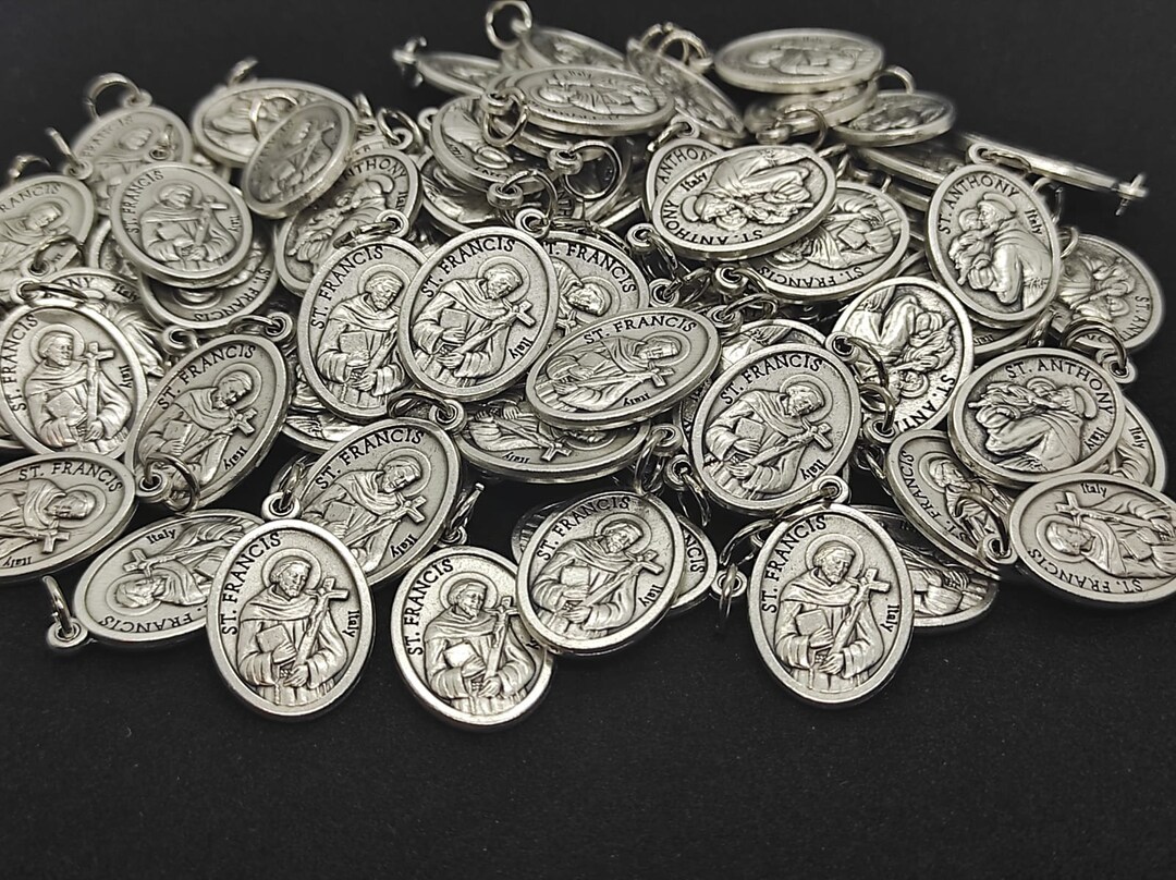 St Francis Medals Box 15, 25, 50 , 100 Pcs Holy Medals - Etsy